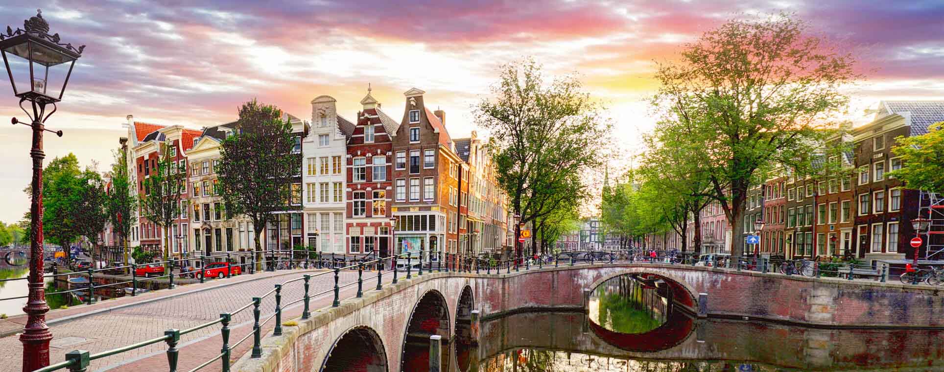 200+ Top Group Tour Packages & Trips @ Lowest Price